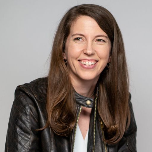 Simplifying Money Management With Amanda Orson Of Curve | SoarPay